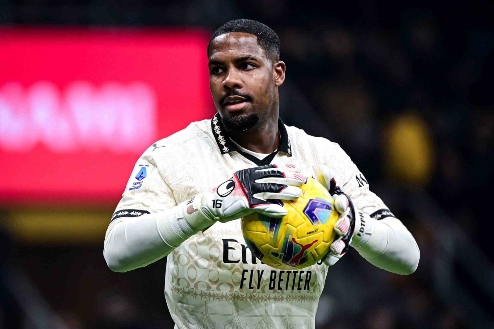 11 Best Goalkeepers In The World 2024 - Footballorbit.com